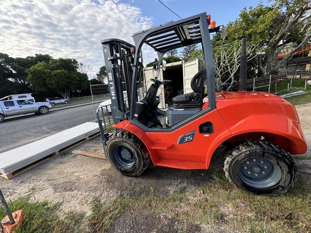 Used 2022 heli CPCD35-W3Y2G3 Rough Terrain Forklift (1060741)