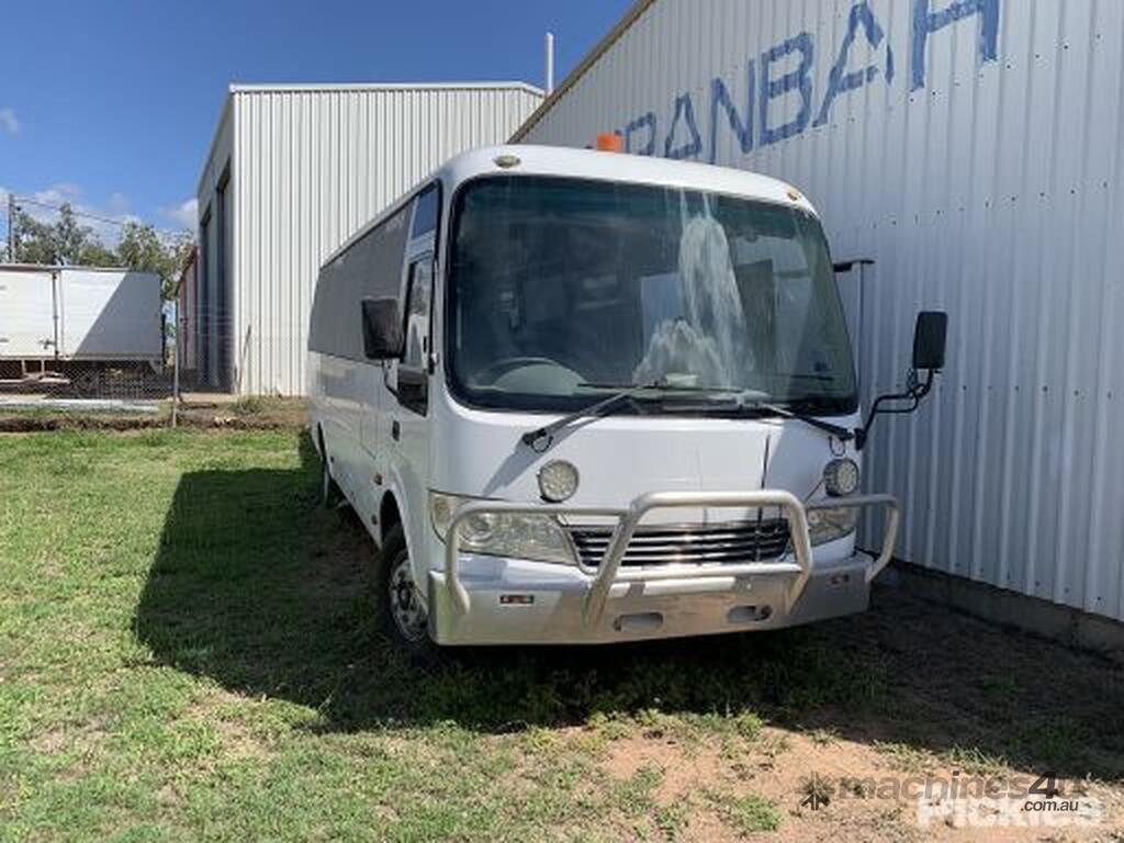 Buy Used WHITE-HIGER R-SERIES Buses in , - Listed on Machines4u