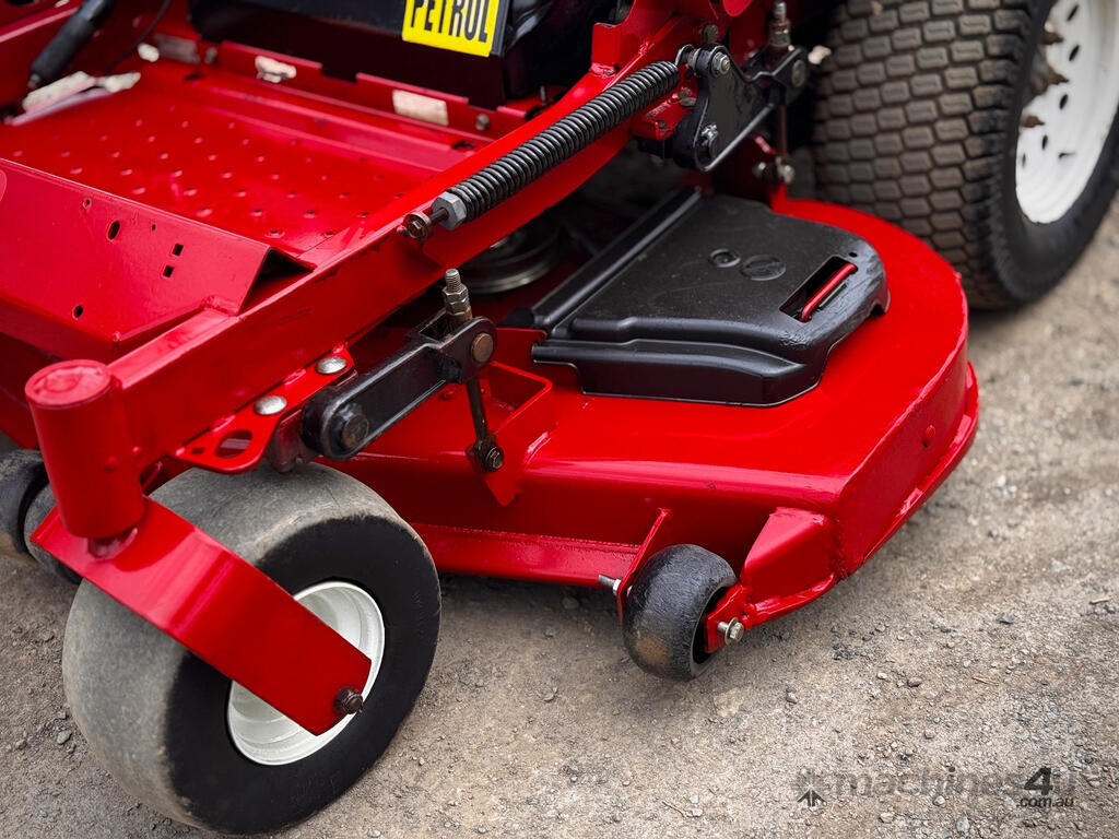 Used 2012 toro Z-MASTER Zero Turn Mowers (1048742)
