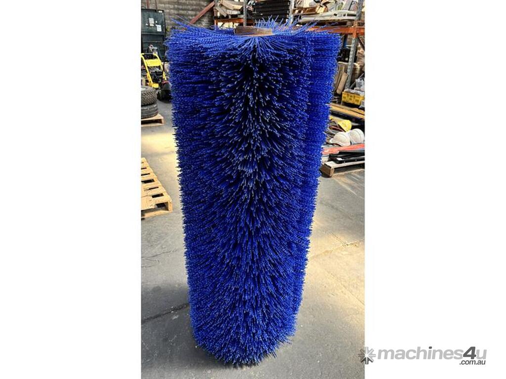 Used BROOM ATTACHMENT INSERT BROOM ATTACHMENT INSERT (1076142) - Listed ...