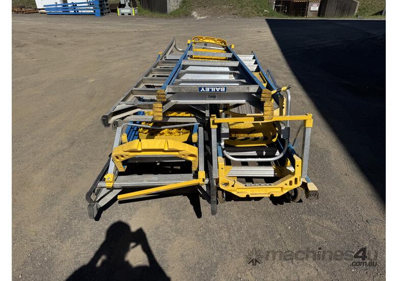 Used Pallet of ladders (1082842) - Listed on Machines4u