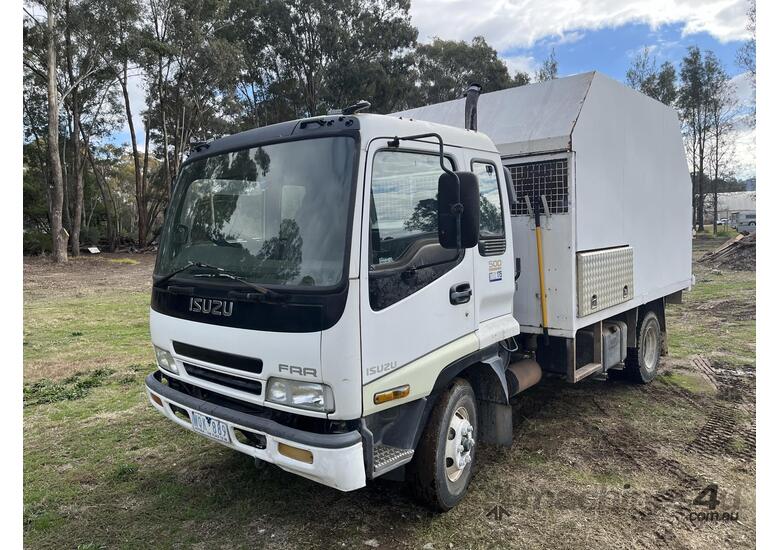 Buy Used 2001 Isuzu FRR500 Tipper Trucks (1128442) - Listed on Machines4u