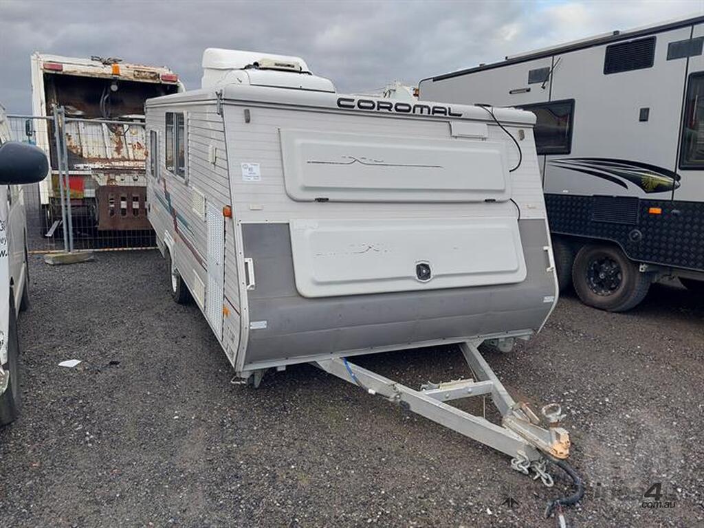 Buy Used coromal Seka 520 Tautliner Truck (1145142)