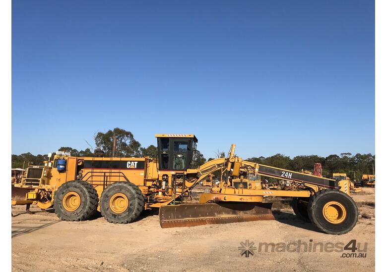 Used 1999 Caterpillar 24H Grader in BURLEIGH HEADS, QLD