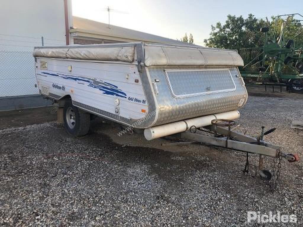 Buy Used Goldstream RV 2010 Goldstream RV Box Trailer in , - Listed on ...