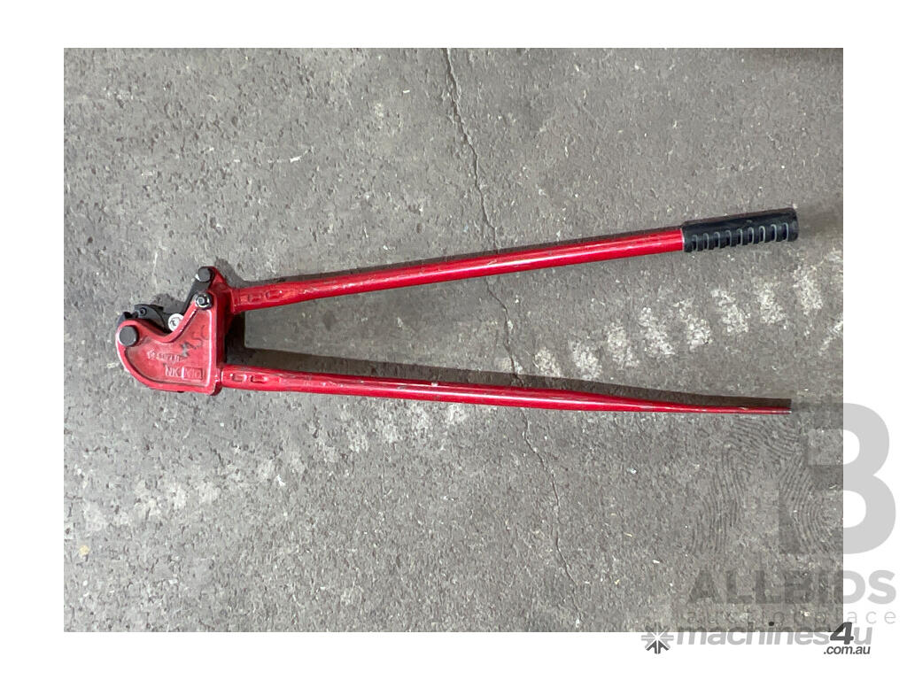 Used HIT 740mm Threaded Rod Cutter Pipe Cutters in , - Listed on Machines4u