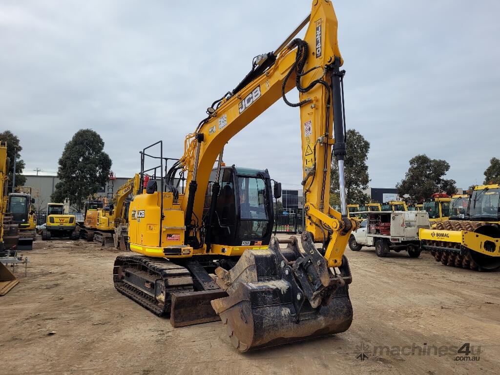Used 2018 jcb JZ140LC Excavator in RAVENHALL, VIC