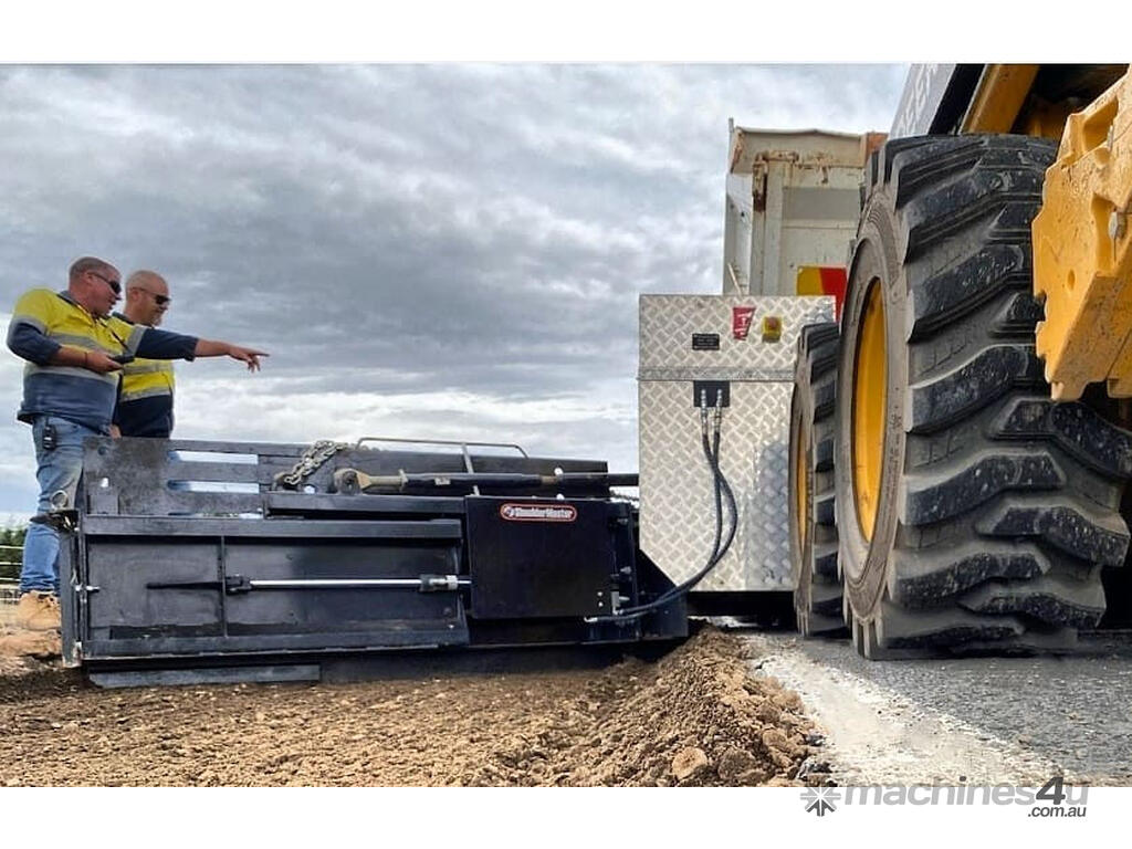 New ShoulderMaster SM2100 Road Paver (992342)