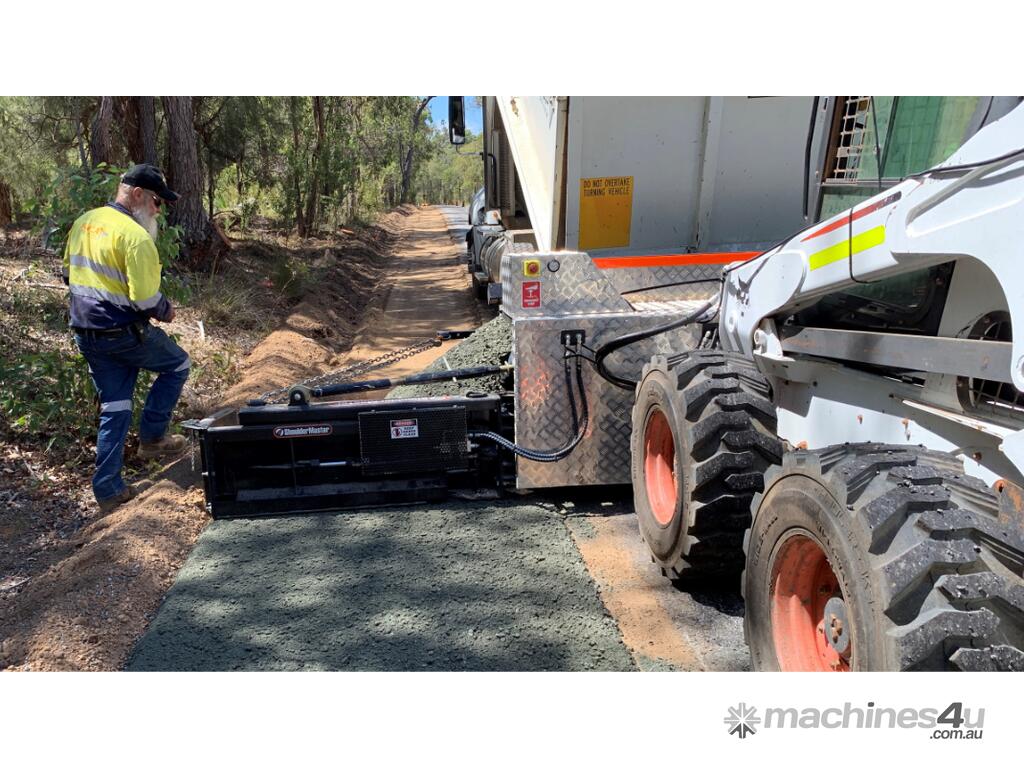 New ShoulderMaster SM2100 Road Paver (992342)