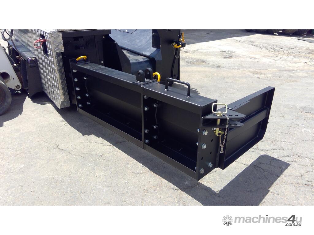 New ShoulderMaster SM2100 Road Paver (992342)