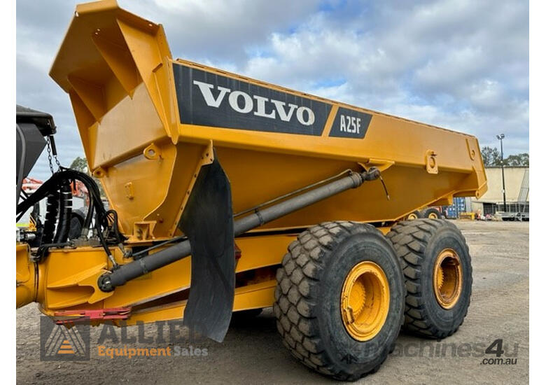 Used 2011 Volvo A25F Articulated Dump Truck in , - Listed on Machines4u