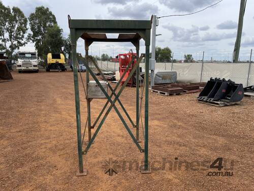 Used IBC Metal Stand (1042543) - Listed on Machines4u