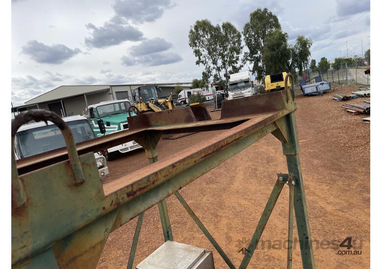 Used IBC Metal Stand (1042543) - Listed on Machines4u