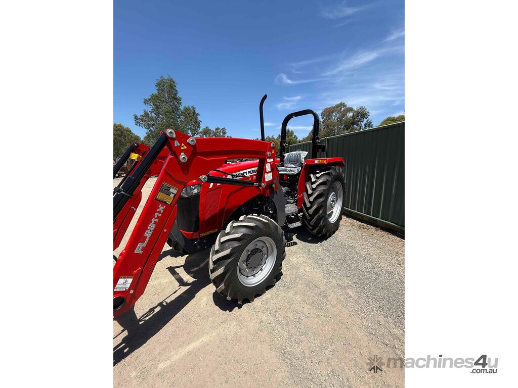 New Massey Ferguson Massey Ferguson 2605 4R Tractor Tractors (1047443)
