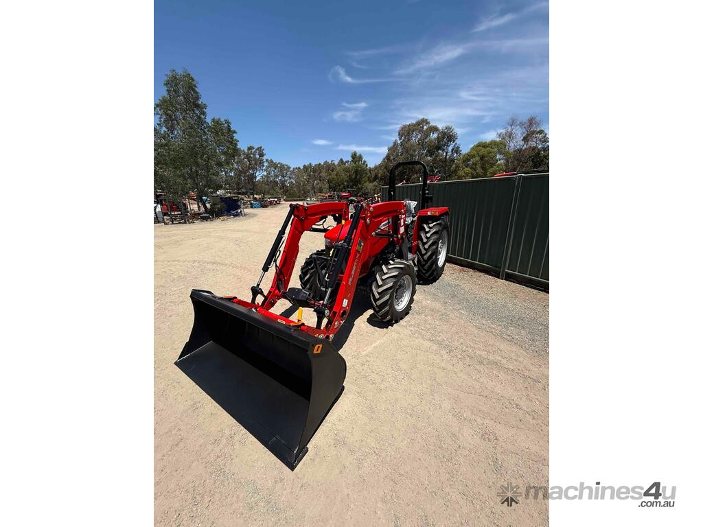 New Massey Ferguson Massey Ferguson 2605 4R Tractor Tractors (1047443)