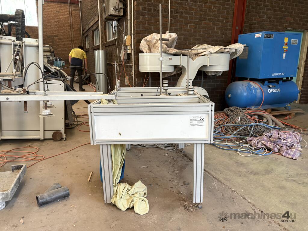 Used Megaplot 2015 Megaplot Arch and Base Hot Wire Cutter (1202243)
