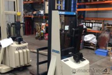 Crown shr-5500 Reach Trucks - New and Used Crown shr-5500 Reach Trucks ...
