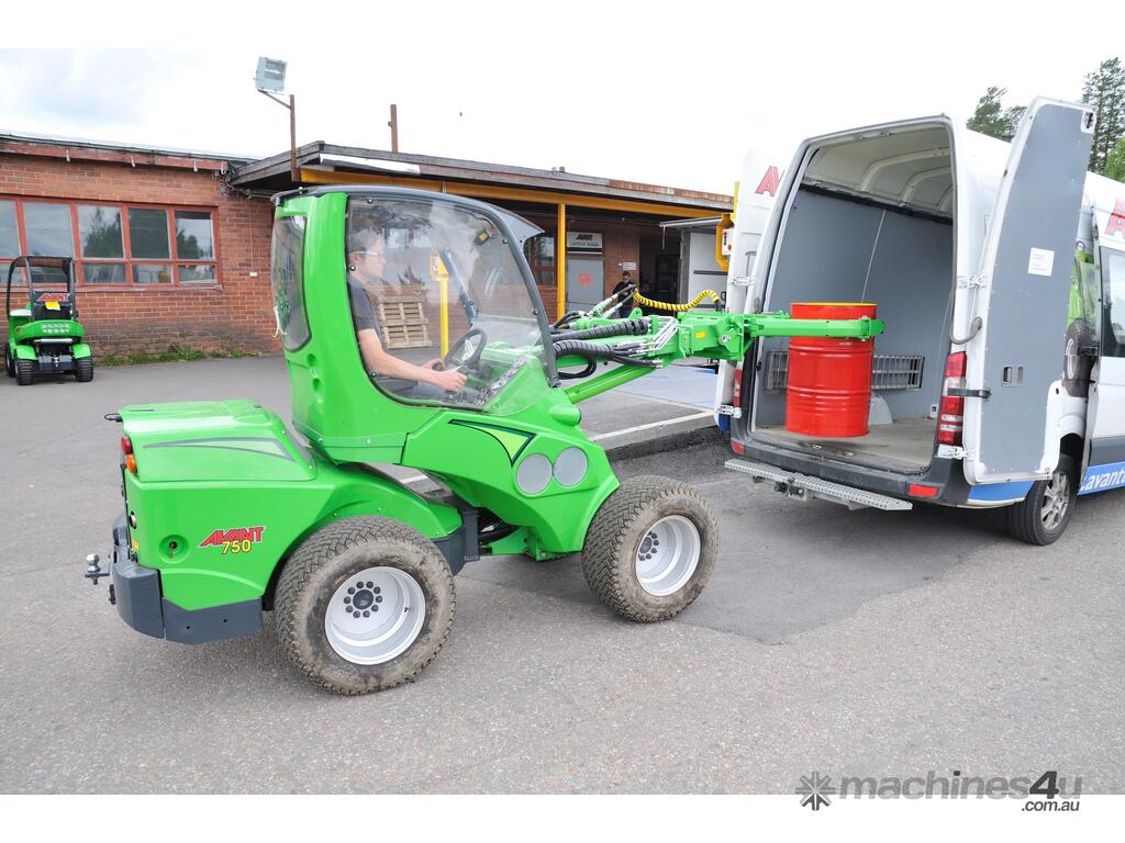 New 2023 avant 750 Articulated Mini Loaders in UNANDERRA, NSW