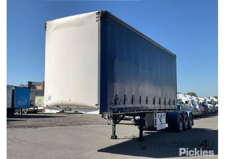 Buy Used 2008 maxi trans ST3 Tautliner Trailer in , - Listed on Machines4u