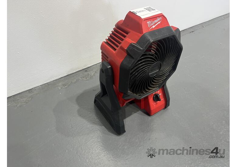 Used Milwaukee cordless work fan Industrial Fans in , - Listed on ...