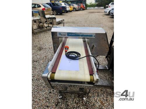 Used Metal detector Techik Year 2015 Metal Detectors in , - Listed on ...