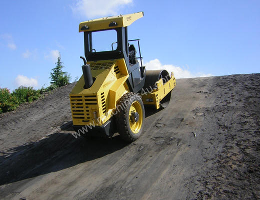 New bomag BW124D-4 T Roller Vibrating in , - Listed on Machines4u