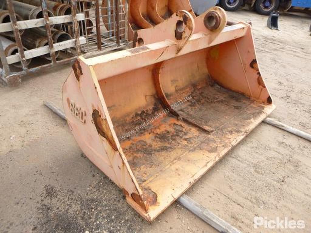 Used 2000mm SEC Batter Bucket Excavator Bucket in , - Listed on Machines4u