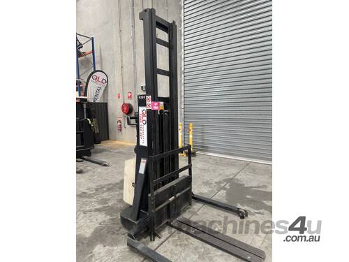 Used 1998 Crown 20MT154A Walkie Stackers (1098045) - Listed on Machines4u