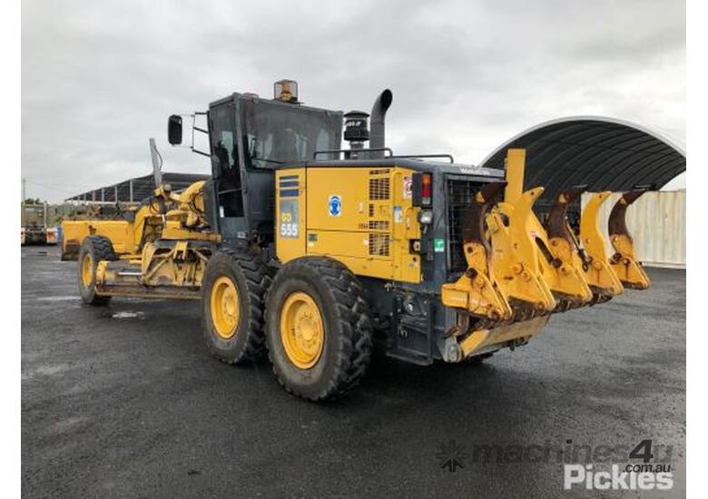 Used komatsu GD555-5 Grader in , - Listed on Machines4u