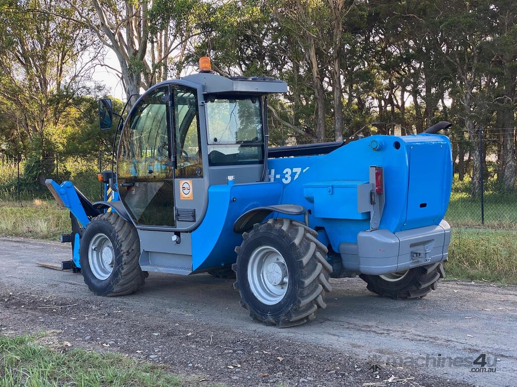 Used 2004 Genie GTH3713 Telehandler (947745)