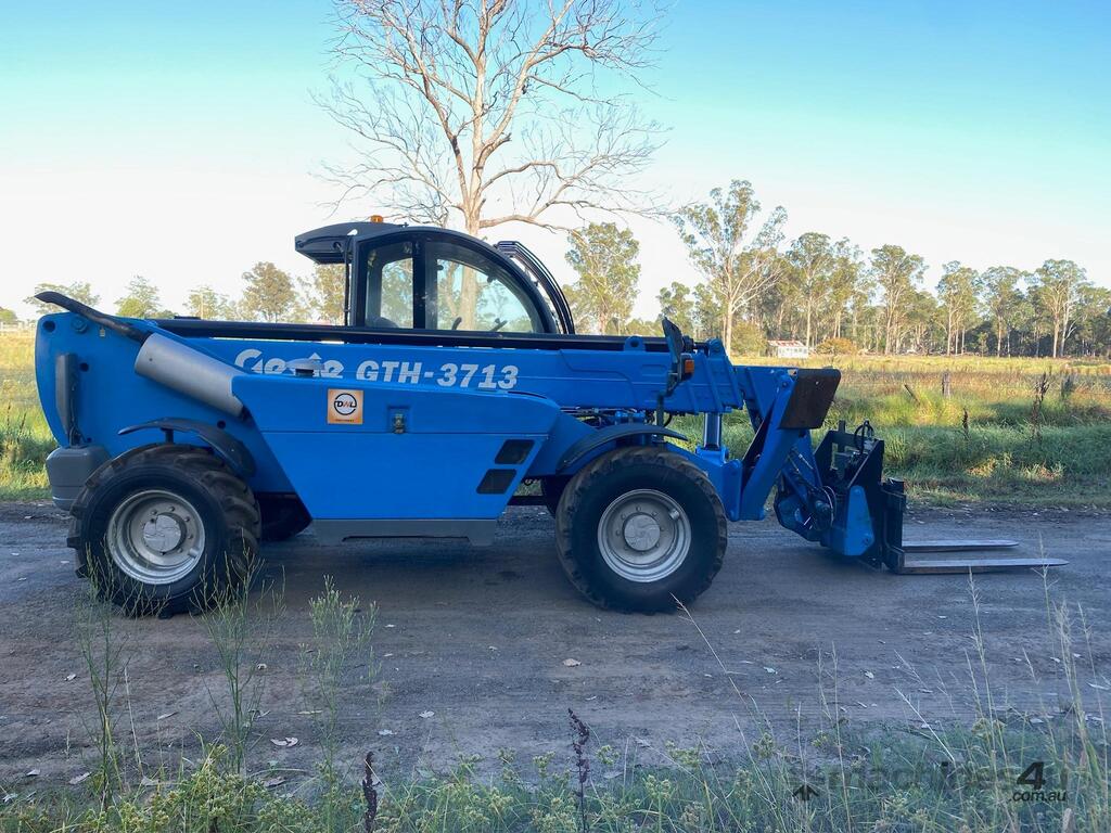 Used 2004 Genie GTH3713 Telehandler (947745)