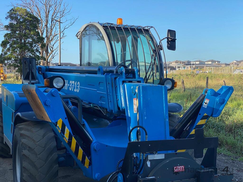 Used 2004 Genie GTH3713 Telehandler (947745)