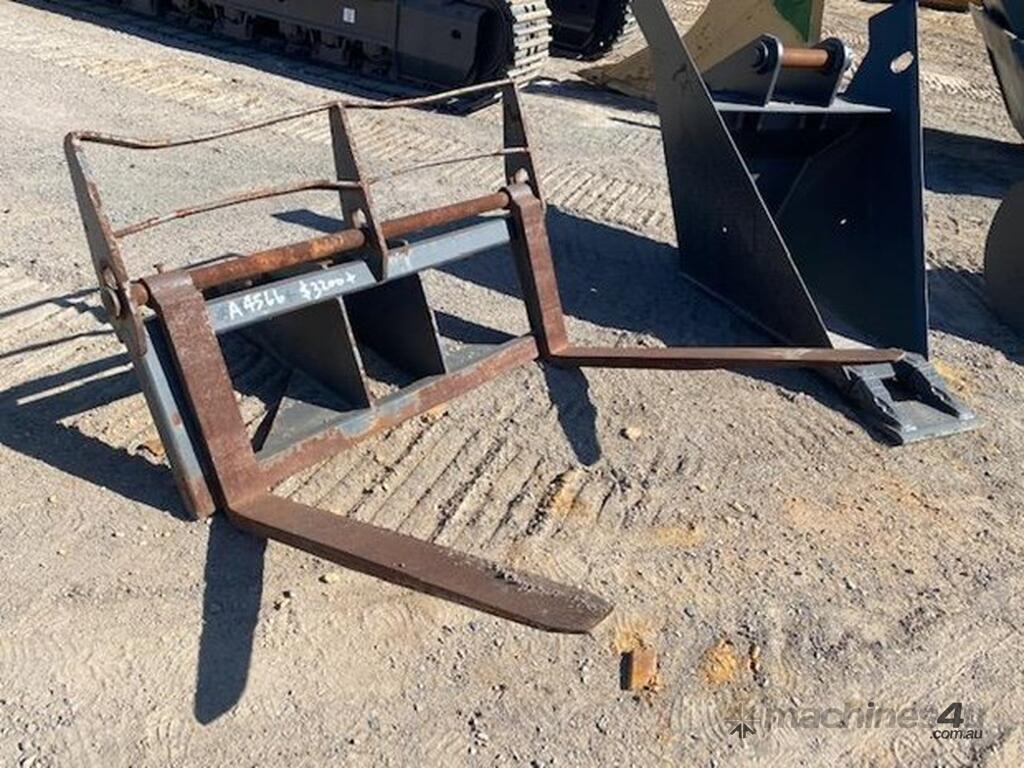 Used 2020 Brian Scott Engineering 14 T Excavator Forks Excavator Pallet ...