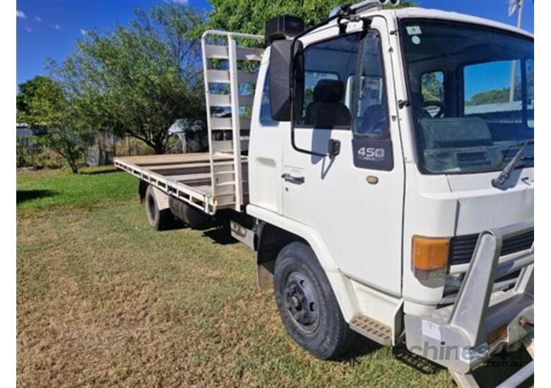 Buy Used 1989 Isuzu 1989 ISUZU FSR450 Tray Top Trucks (1065746 ...