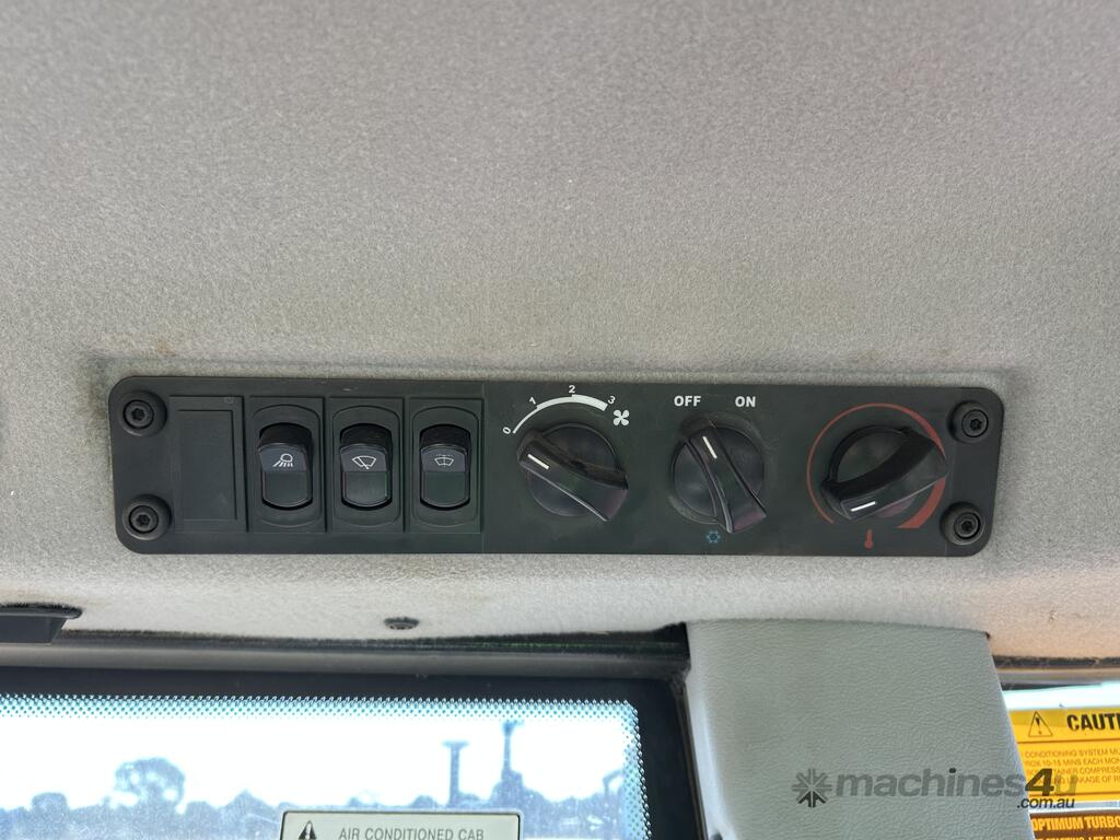 Used 2017 Massey Ferguson MF-455 Xtra (1114146)