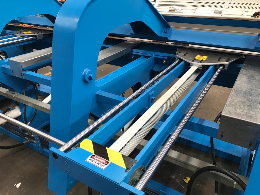 New 2025 machine makers MM-SF6512-CNC2 Slitter Folders (385446)