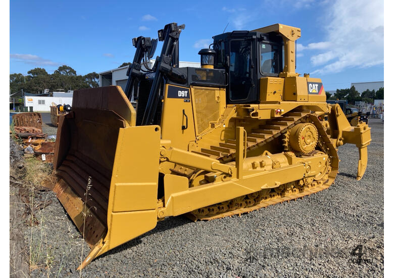 Used 23 Caterpillar 2005 Caterpillar D9T Dozer Crawler Loader in ...