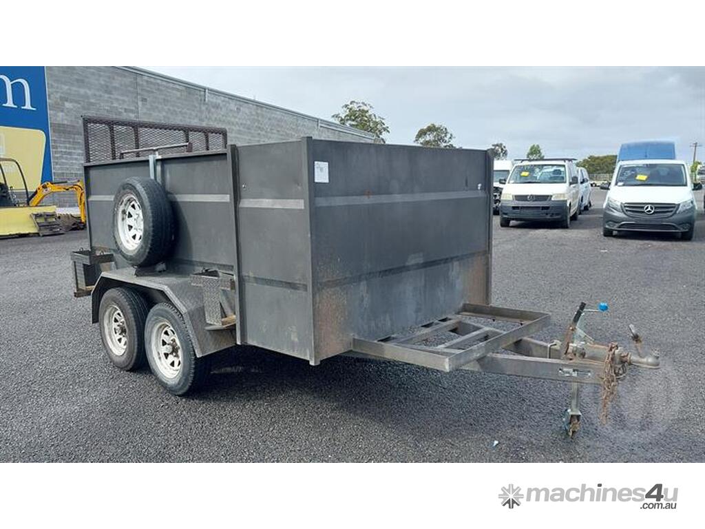 Buy Used OZI Mate Trailers Custom 8X5 Trailers in BRIDGEWATER, TAS