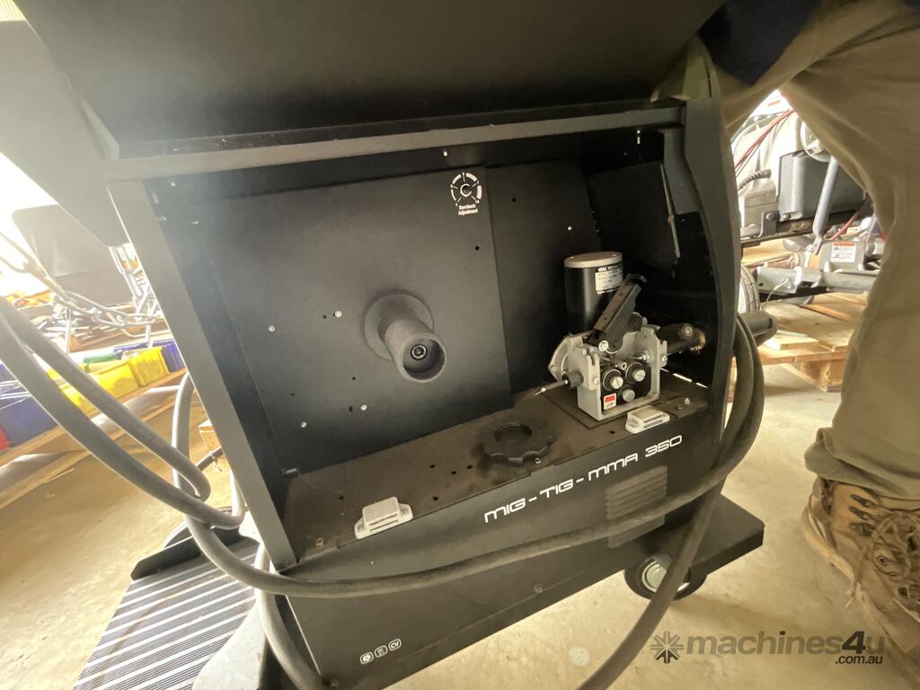 Used Unimig Razor 350k Welder (1075547) - Listed on Machines4u