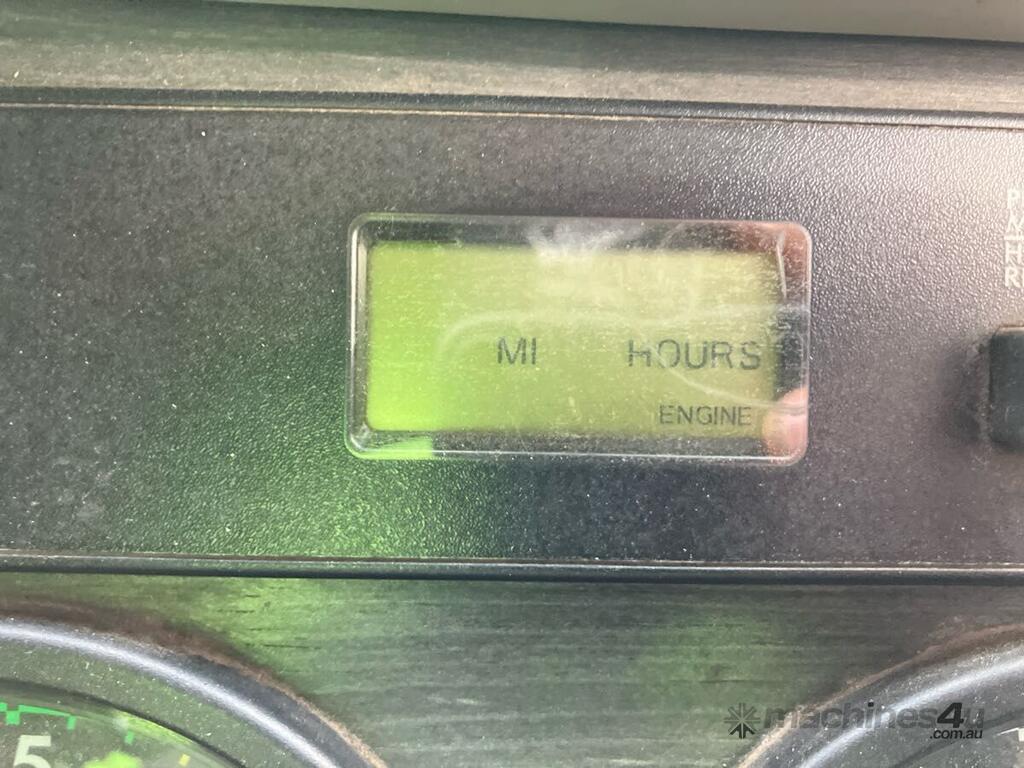 Buy Used 2006 Freightliner Century Class FLX C120 2WD Tractors 0-79hp ...