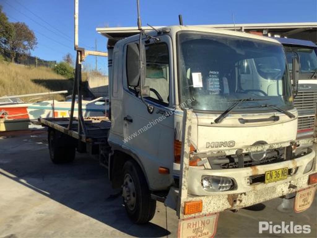 Buy Used Hino FD1J Cab Chassis in , - Listed on Machines4u