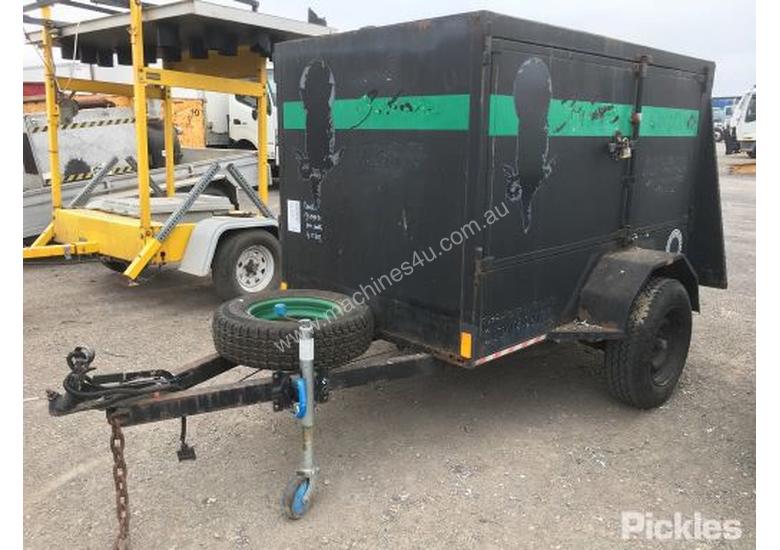 Buy Used ATA Trailers 2002 ATA Trailers Trailers in , - Listed on ...