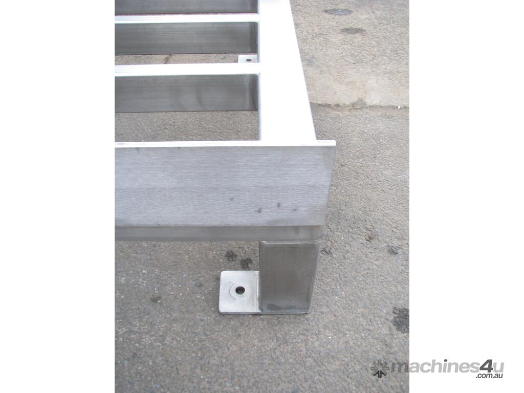 Used Stainless Steel Pallet Raiser Stainless Steel Pallet Raiser ...