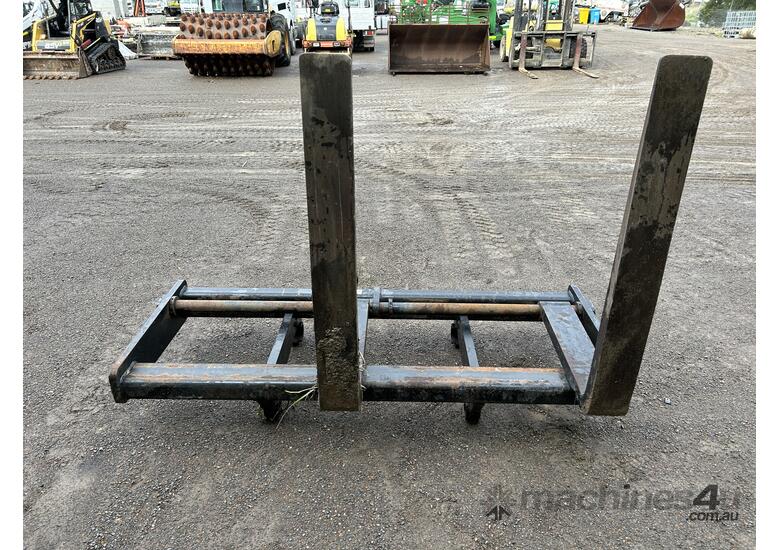 Used CAT Quick-Attach Fork Attachment Construction Equipment in ...