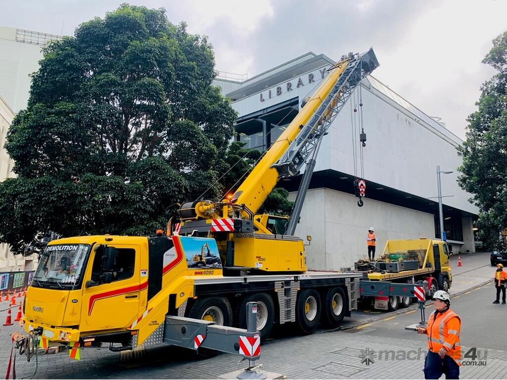 Used 2019 grove GMK4090 All Terrain Cranes (979847)