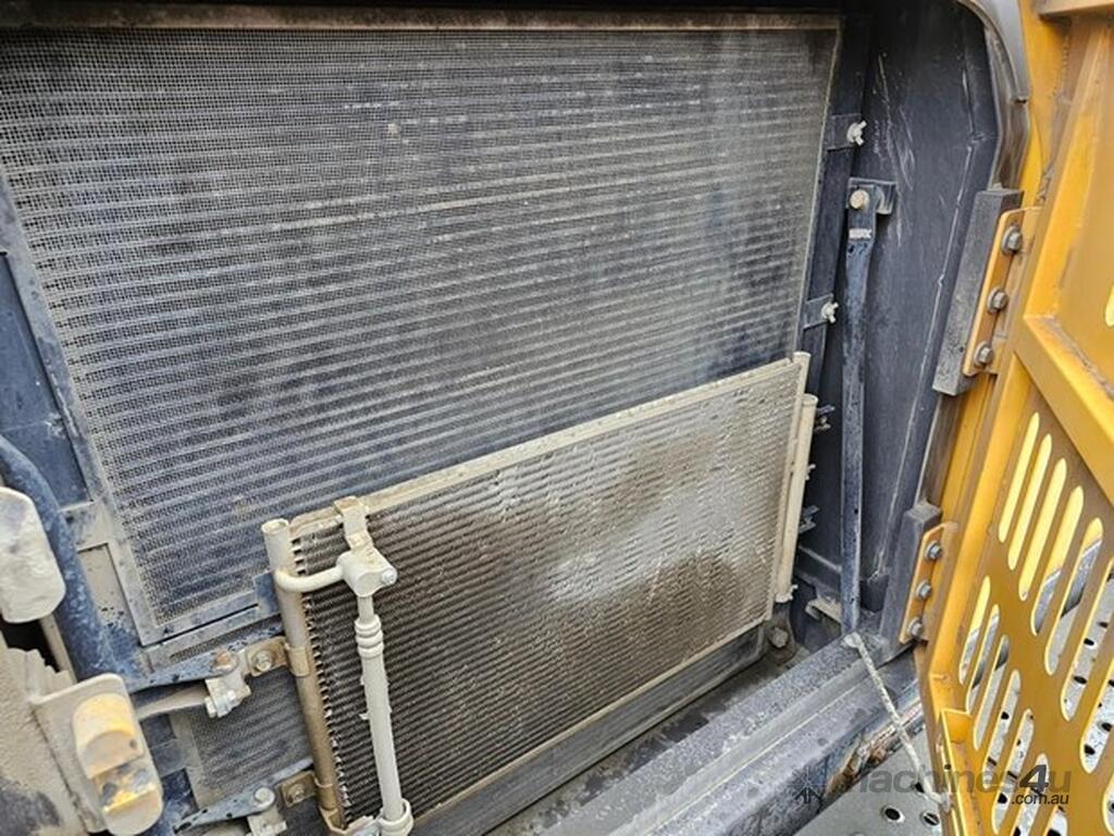 Used 2017 Volvo EC750DL Excavator (988147)