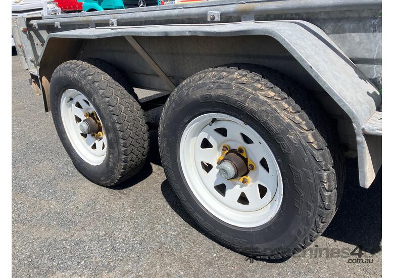 Buy Used 2008 pbl trailers 2008 PBL Trailers Tandem Axle Box Trailer ...