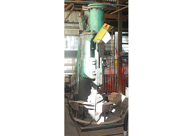 Used b&s massey 3CWT Blacksmith Hammer in OTTOWAY, SA