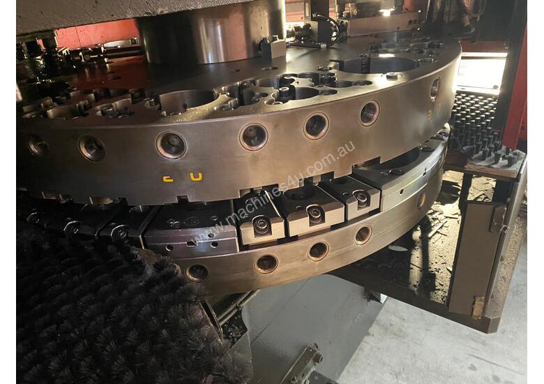 Used Amada EM-2510 Turret Punch Presses (633448) - Listed on Machines4u
