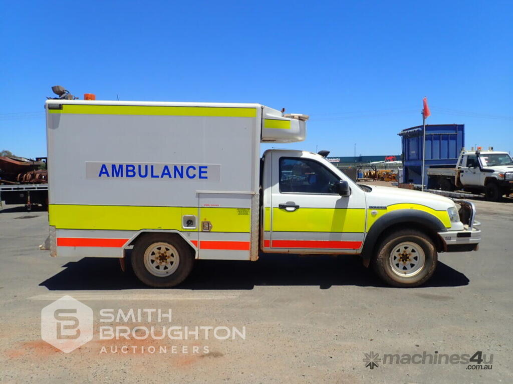 Buy Used 2007 FORD RANGER 4X4 SINGLE CAB AMBULANCE UTILITY Service ...